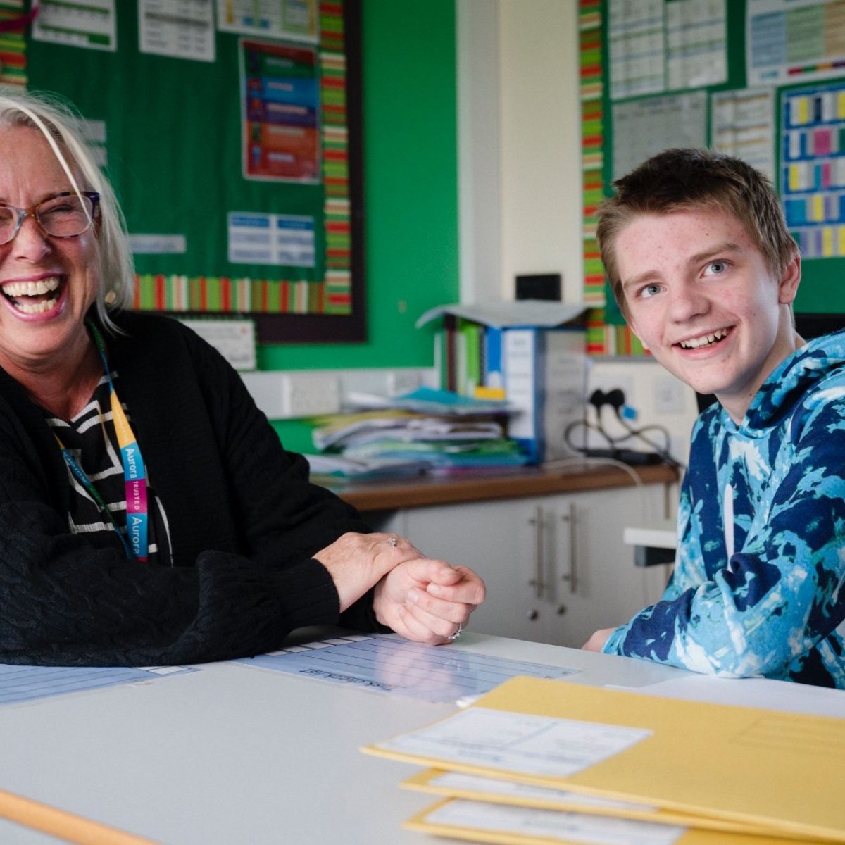 Aurora Hanley School recognised for advanced practice in autism support ...