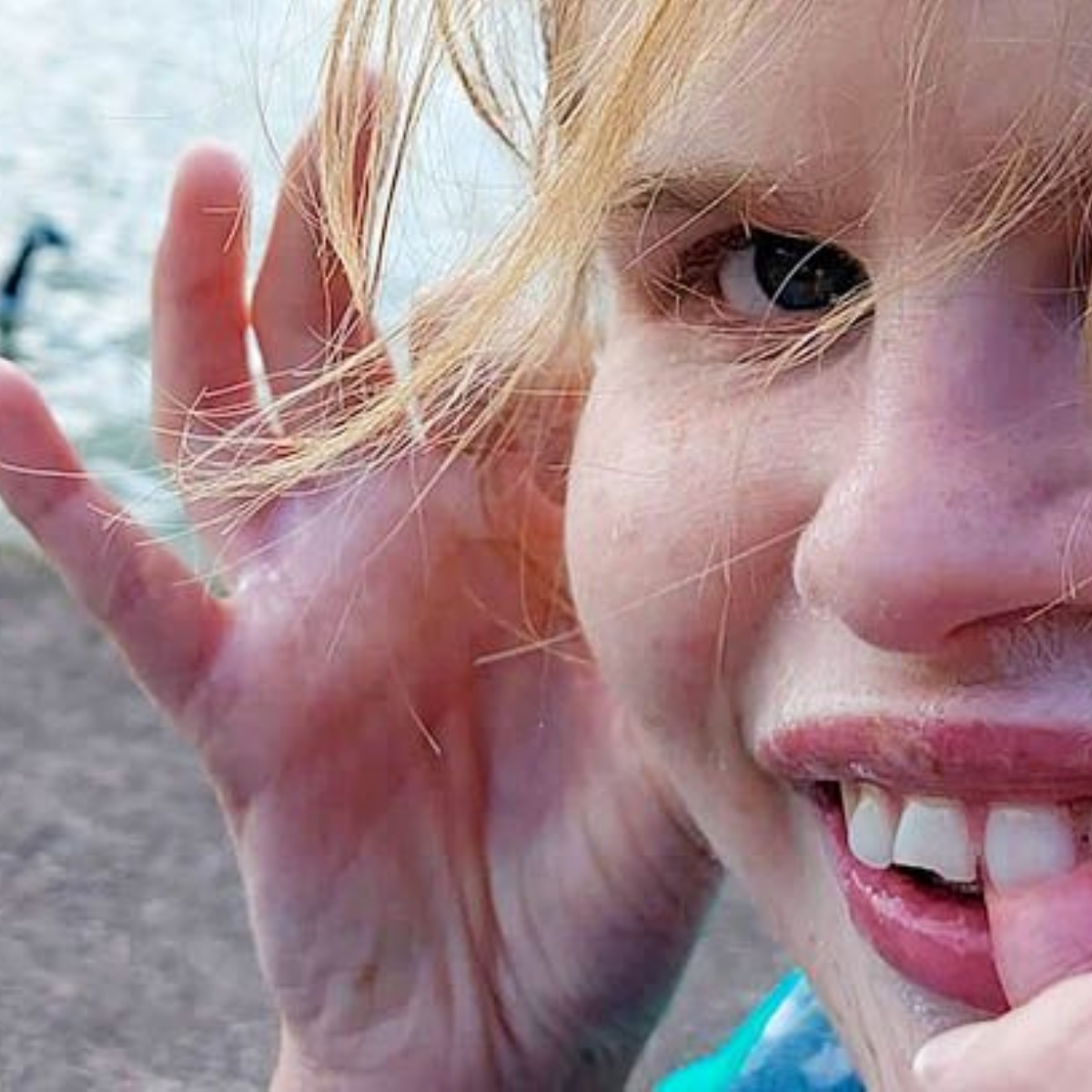 Anna is donating her hair to Little Princess Trust Charity - Aurora
