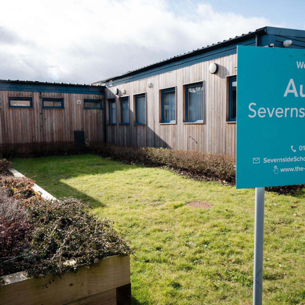 Waving the green flag at Aurora Severnside School - Aurora